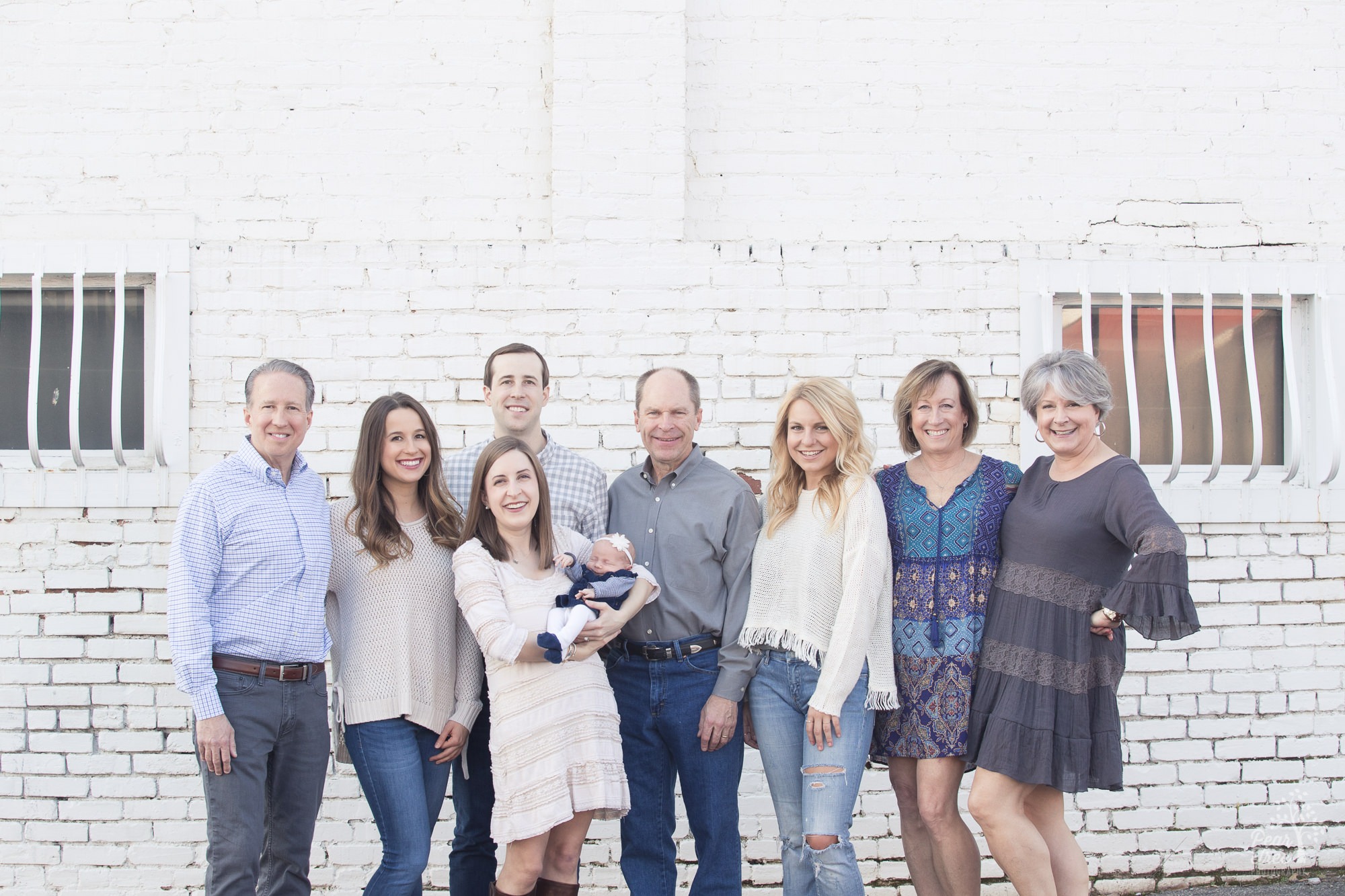 Multi-Generational Family and Newborn Photography Session in Downtown ...